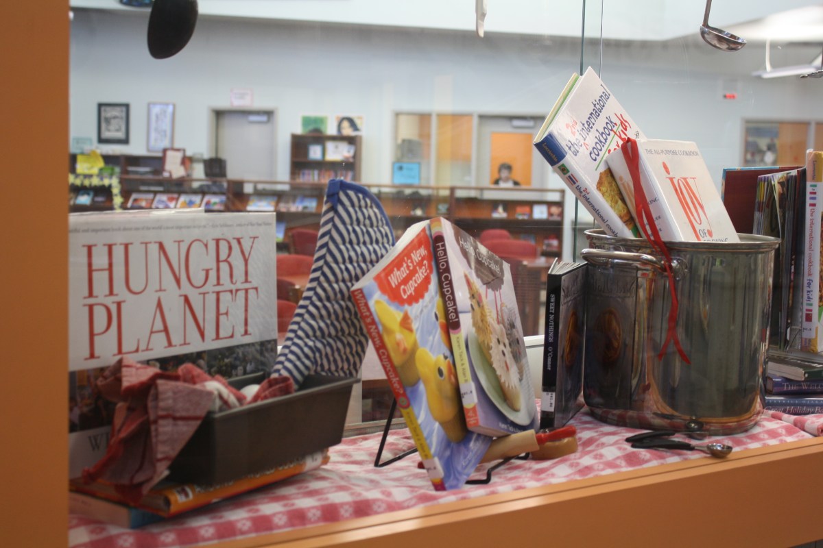What’s Cookin’? – School Library Displays