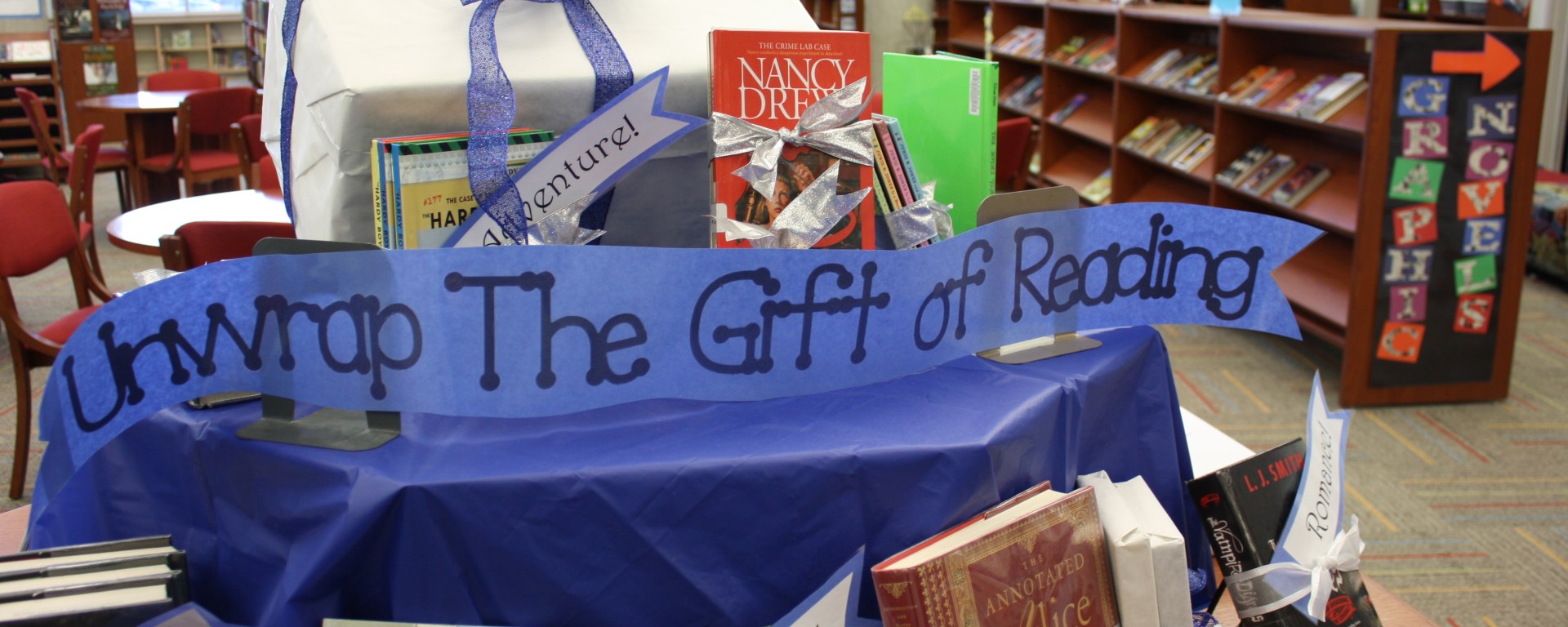 Winter Holidays – School Library Displays