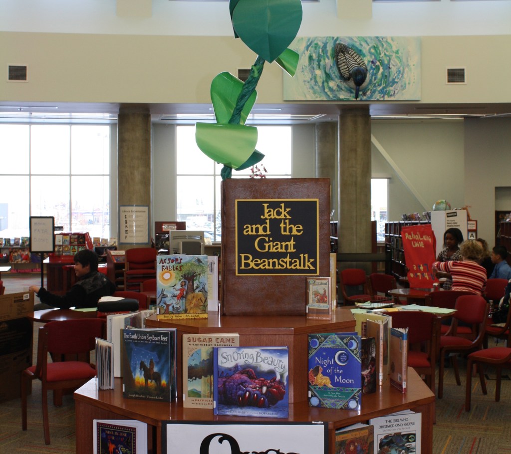 School Library Displays – Page 3 – Hooking Kids on Books!