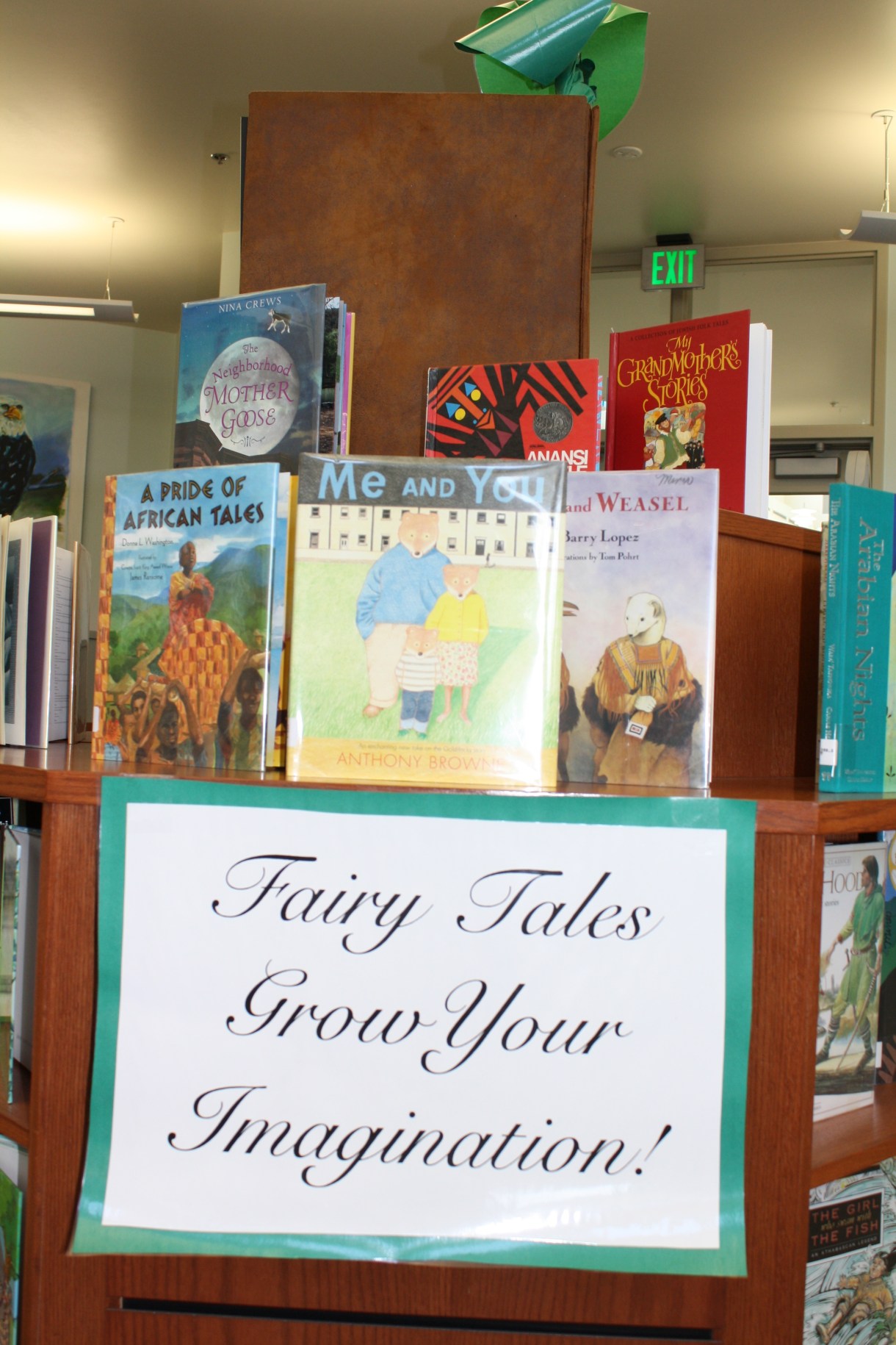 A Tall Tale – School Library Displays